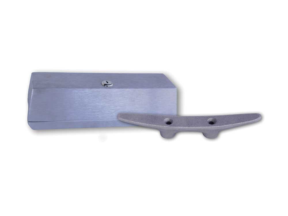 Cleat Cover with Cleat: Conder Flag Company